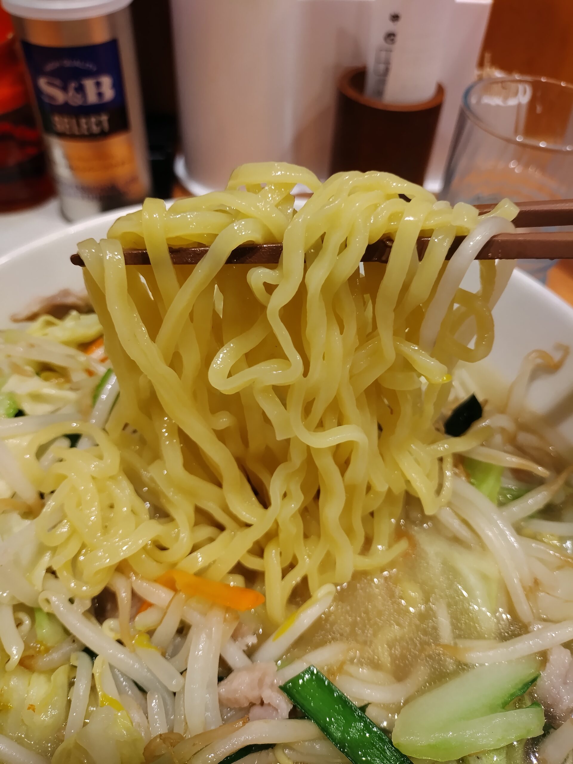 【日高屋全メニュー完全版】ラーメン・セット・おすすめ人気ランキングTOP6・ランチのまとめ！ | メニューの達人